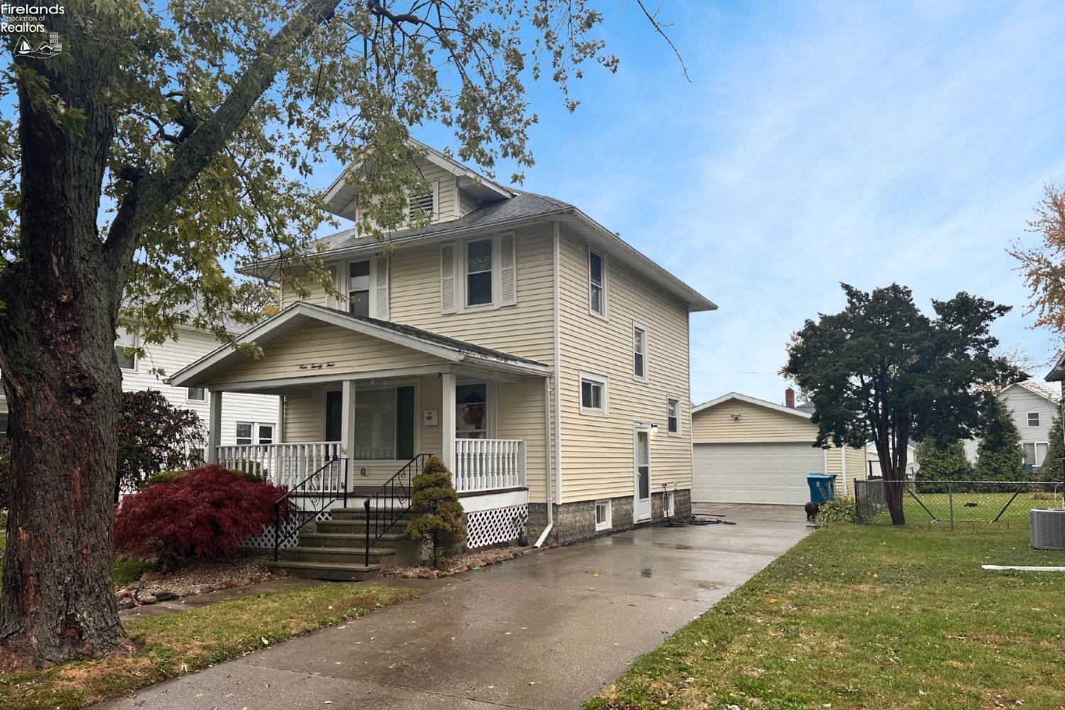 924 Birdseye Boulevard, Fremont, OH 43420 | MLS #20254343 | IDX Real ...