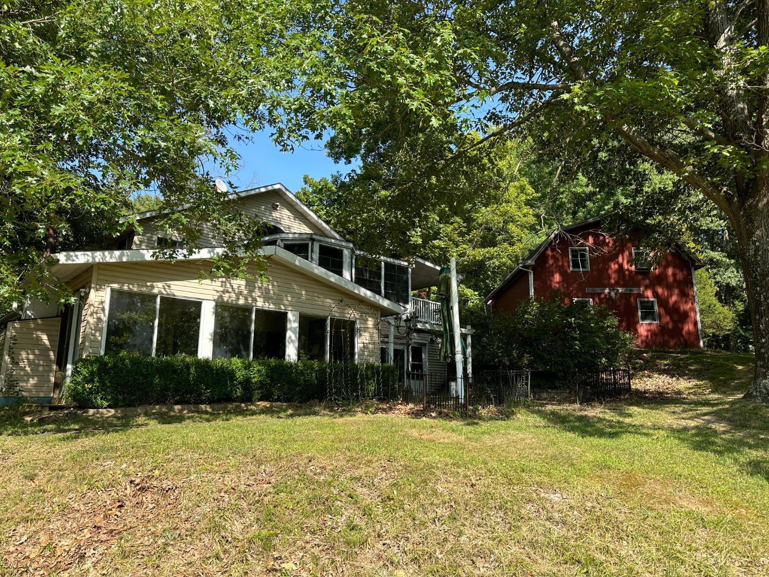 19992 N Manchester Road, Sunman, IN 47041 - SOLD LISTING | MLS # 203610